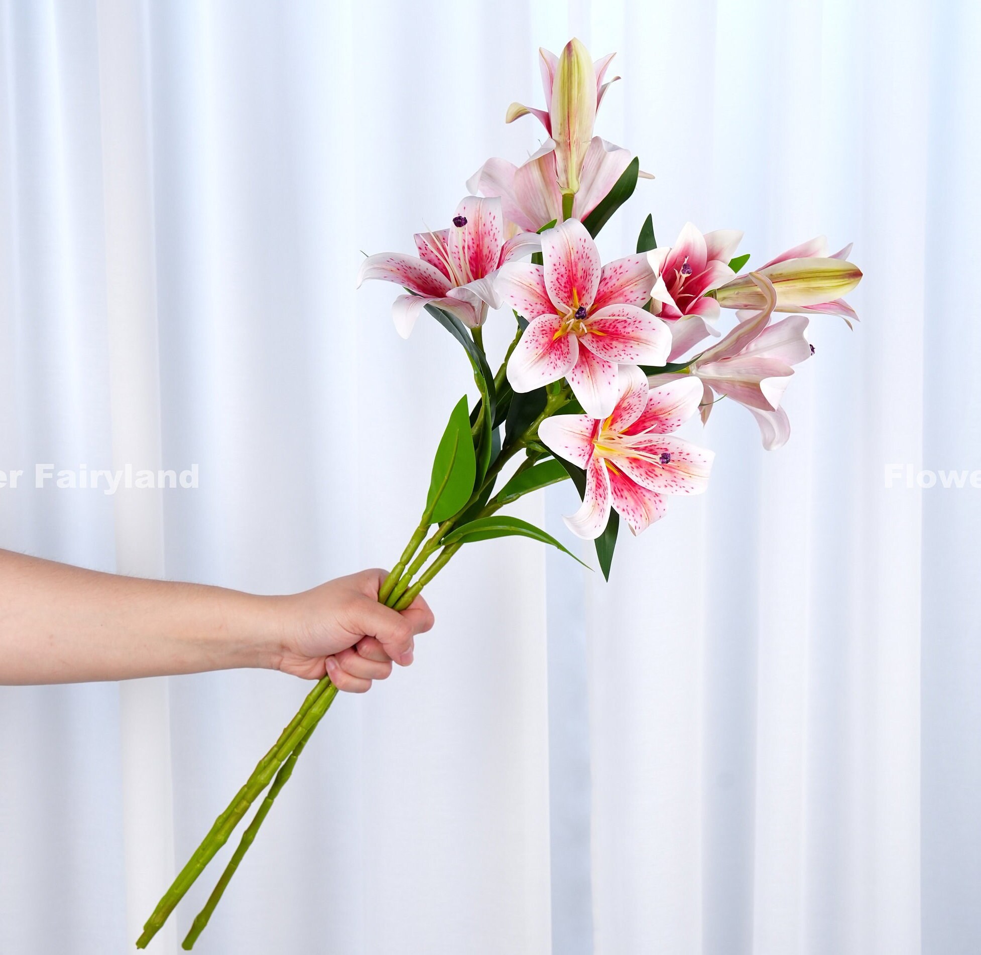 Pink Lily Flowers Bouquet