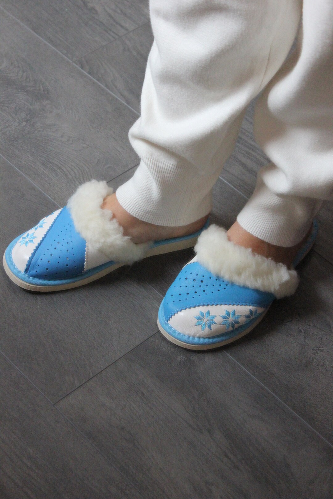 Sheepskin Handmade Wool Slippers for Women Winter Slippers Warm and ...