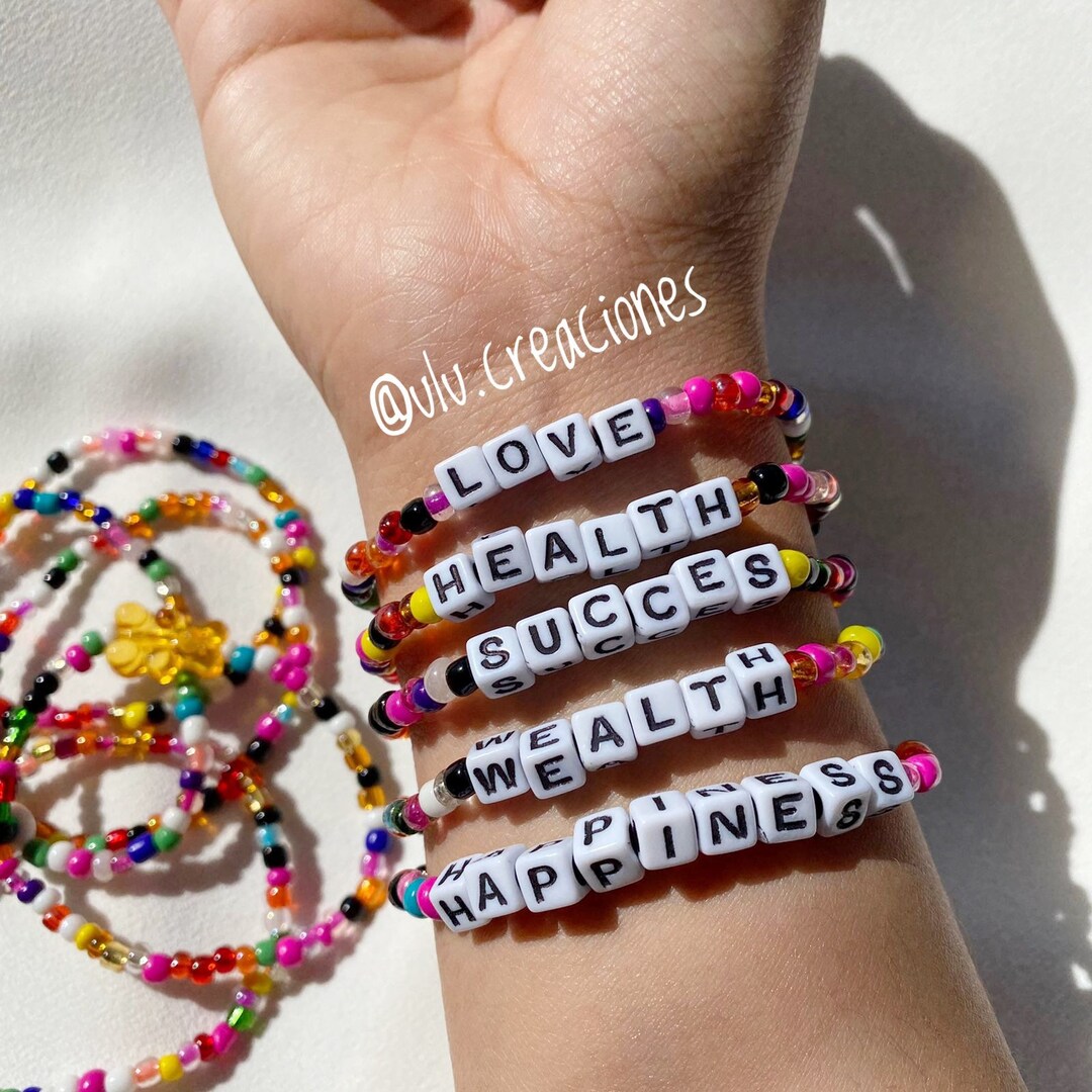 Custom Beaded Name Bracelet, Taylor Swift Friendship Beaded Bracelet ...