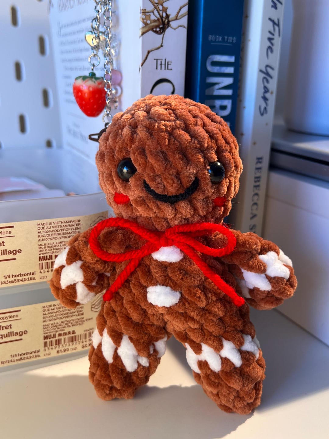 Cute Crochet Gingerbread Man Plushie | Amigurumi Gingerbread Christmas ...