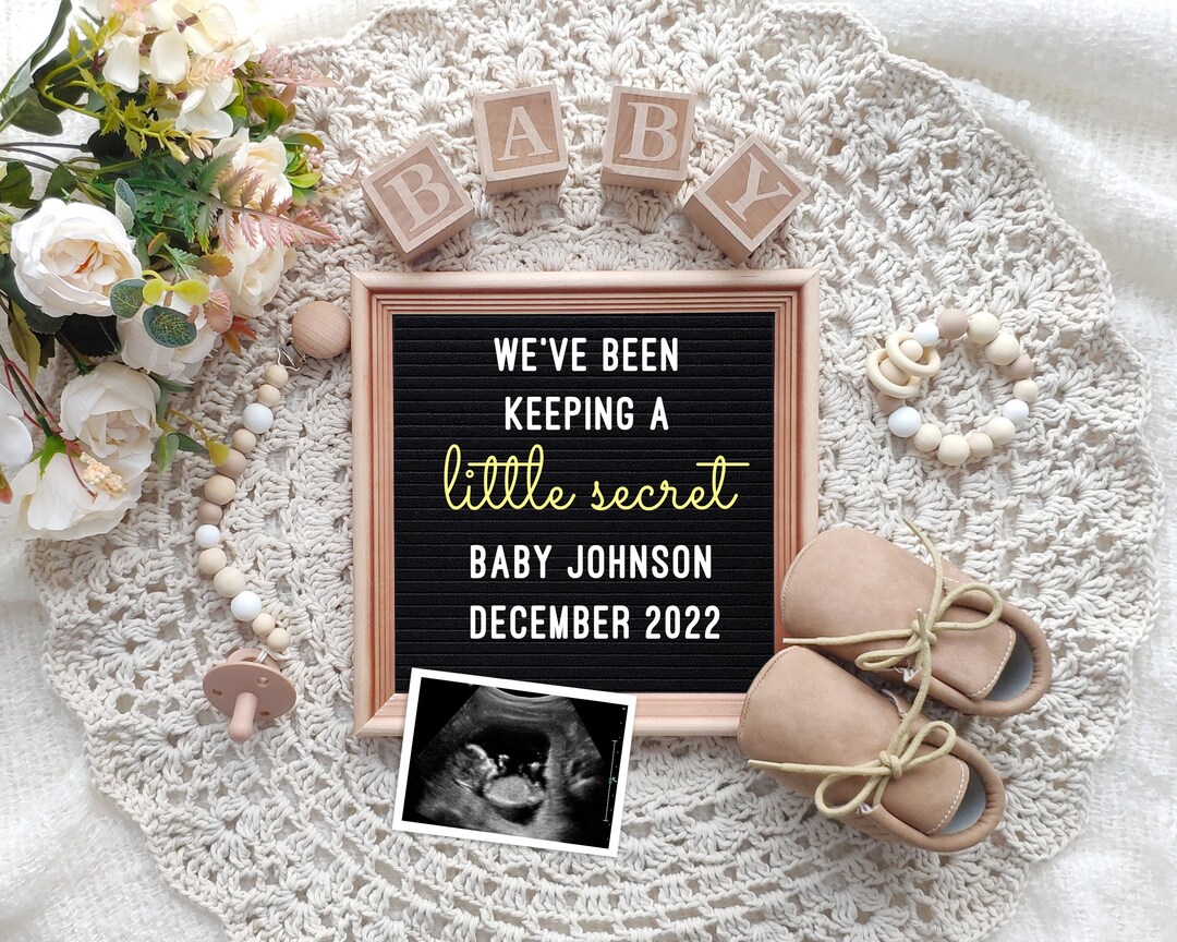 Pregnancy Announcement Digital Baby Announcement for Social Media ...