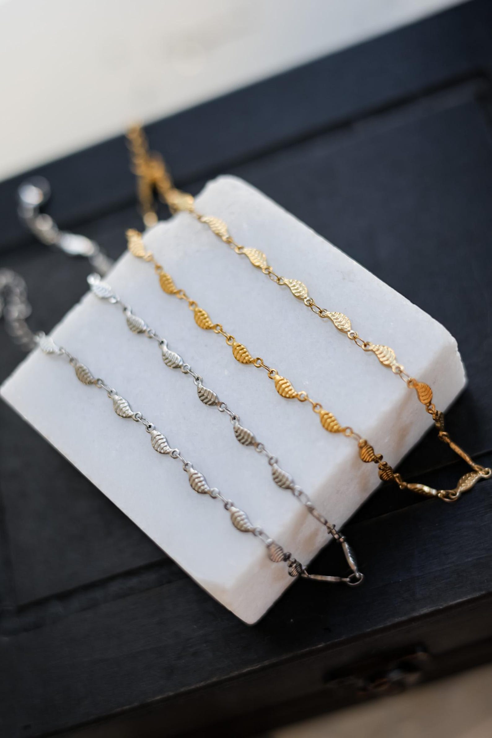 Elven Leaf Choker Necklace in Gold or Silver | Fantasy Naturecore ...