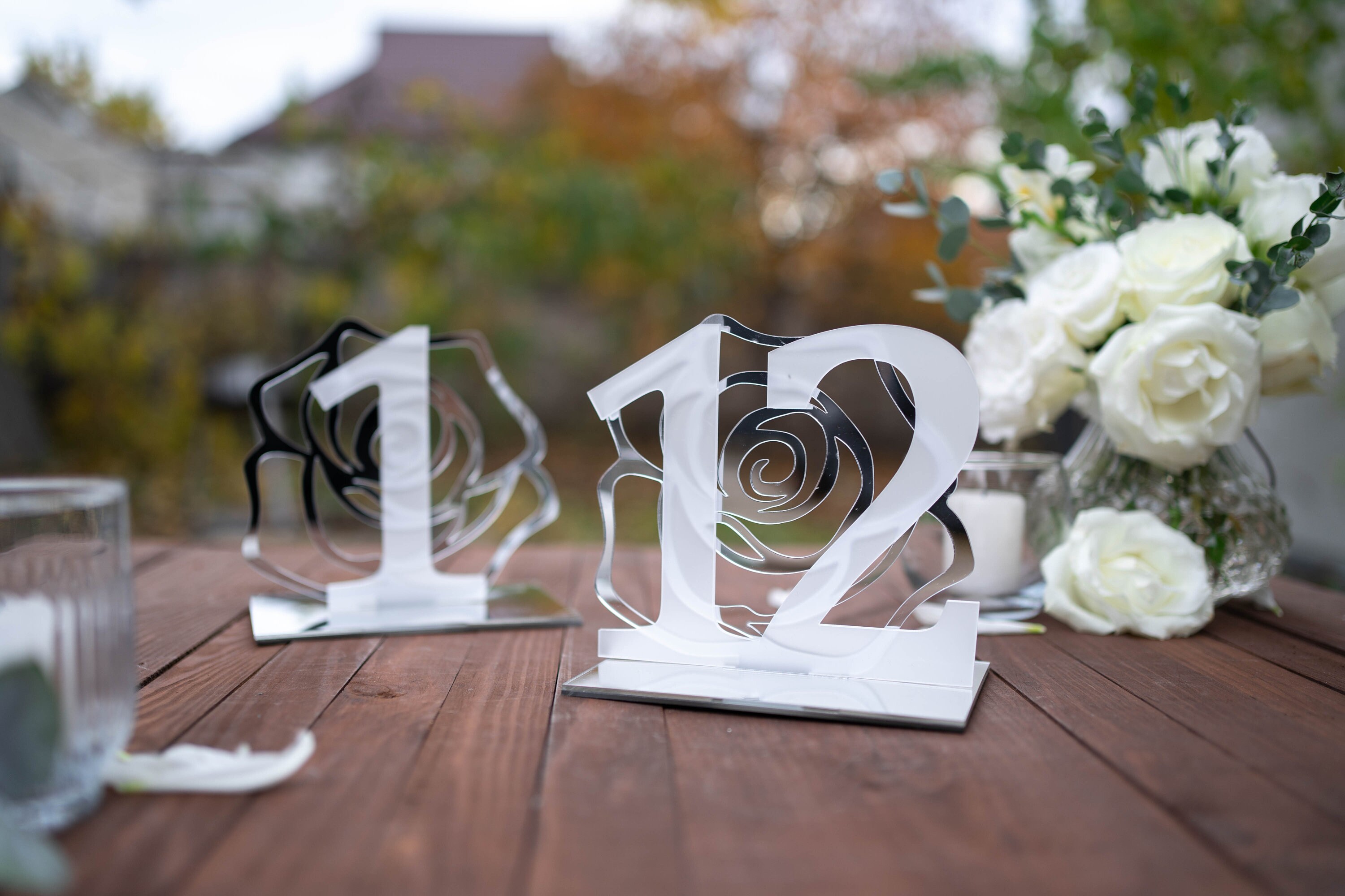 Gold and Silver Wedding Table Numbers Mirror Gold / Silver Table ...