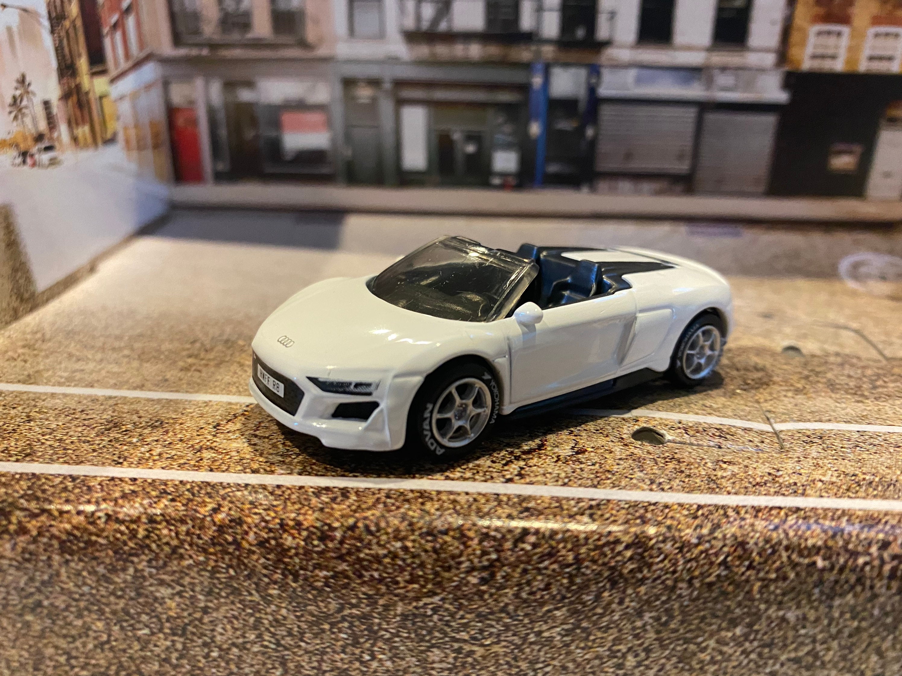 Hot wheels Audi R8 spyder 1/64 scale with custom wheels red - Etsy.de