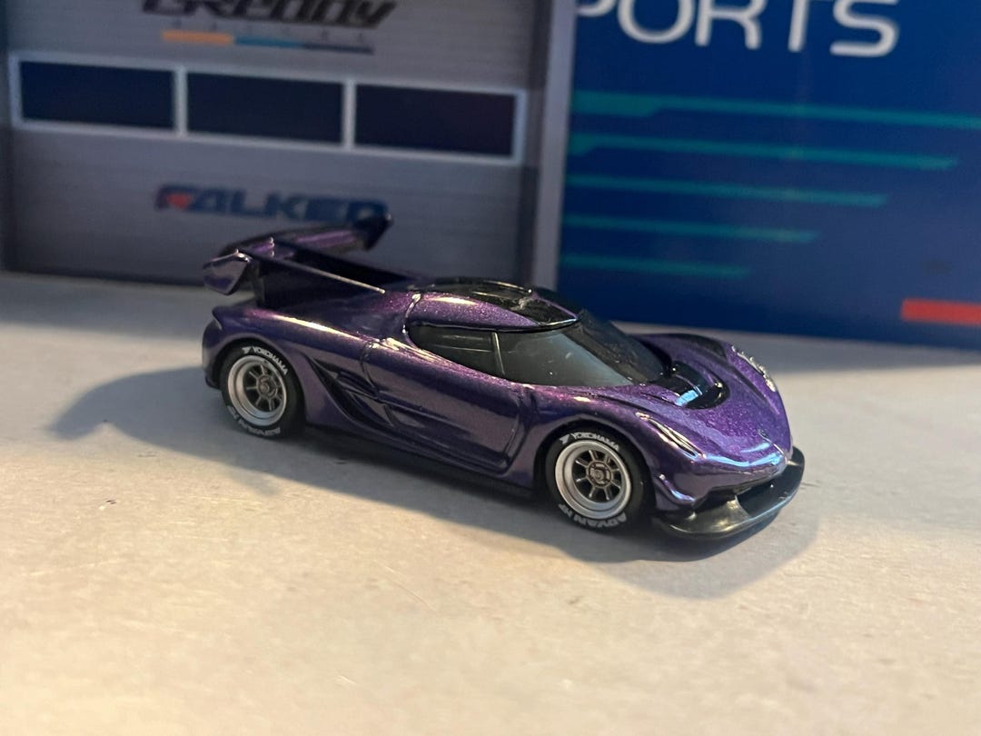 Hot Wheels Koenigsegg Jesko Purple With Real Rider Wheel Swap 1:64 ...
