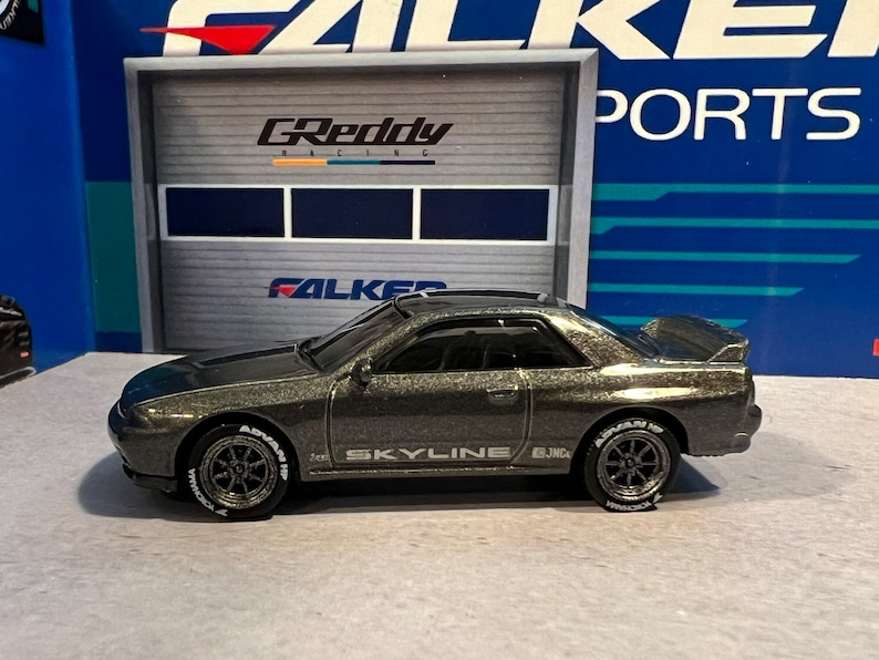 Hot Wheels Nissan Skyline GTR R32 Gunmetal Grey With Wheel - Etsy
