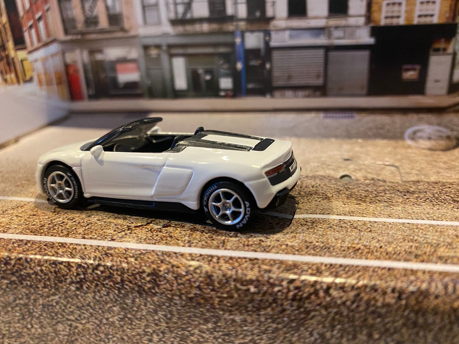 Hot wheels Audi R8 spyder 1/64 scale with custom wheels red - Etsy.de