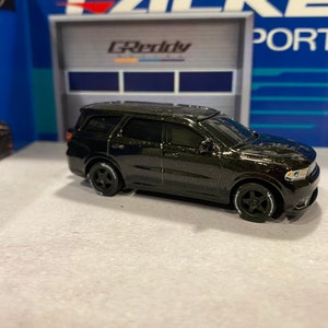 Matchbox Dodge Durango 1/64 Scale Vehicle With Wheel Swap Real Riders ...