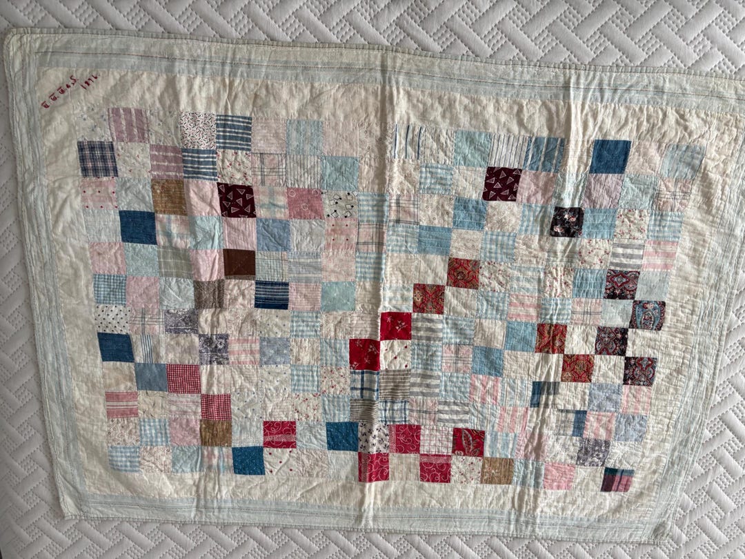Antique Patchwork Baby Quilt Hand Stitched Hand Quilted Muslin Cotton ...