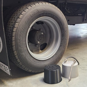 Toyota Dually Custom 3d Printed Hubcaps for Full Floating Dual Rear ...