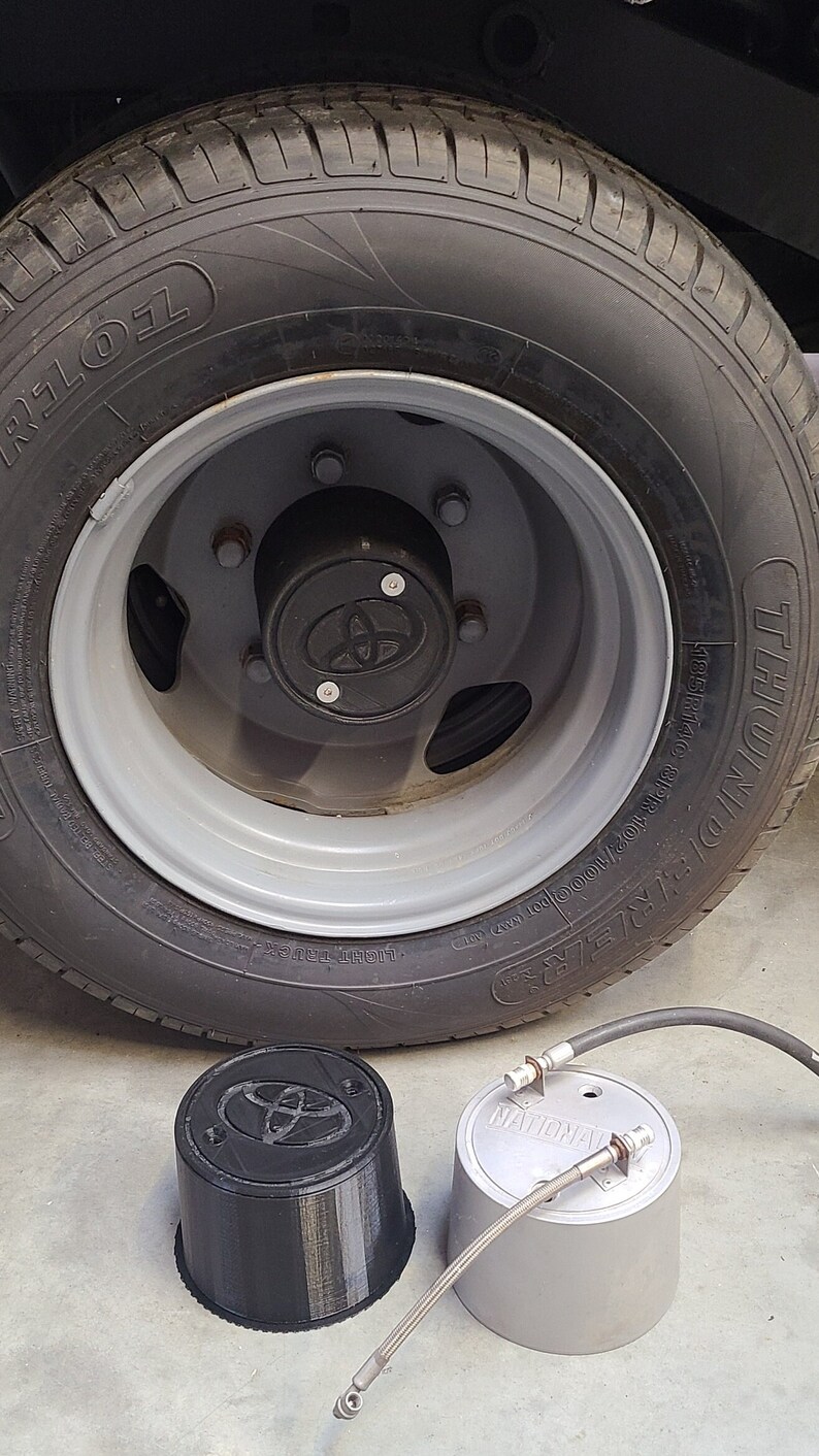 Toyota Dually Custom 3d Printed Hubcaps for Full Floating Dual Rear ...