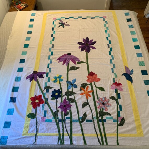 Spring Garden Quilt | Etsy