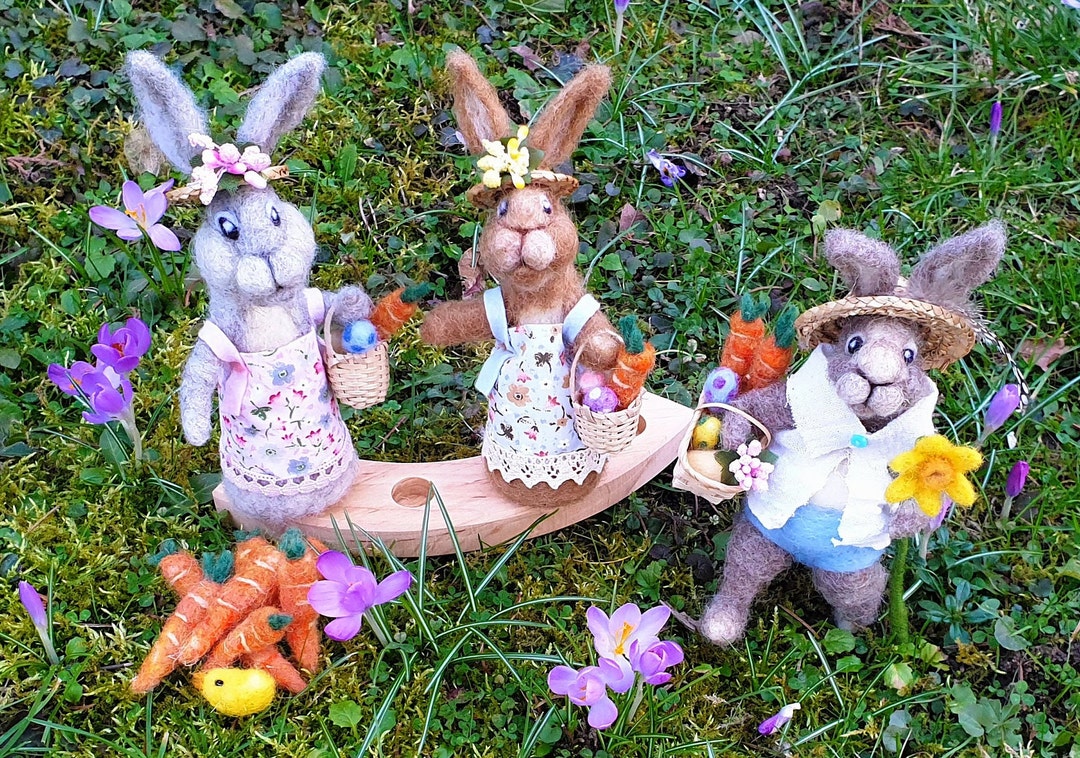 Nostalgic Bunnies, 3D Easter Eggs, Seasonal Table, Easter Lamb, Chicken ...