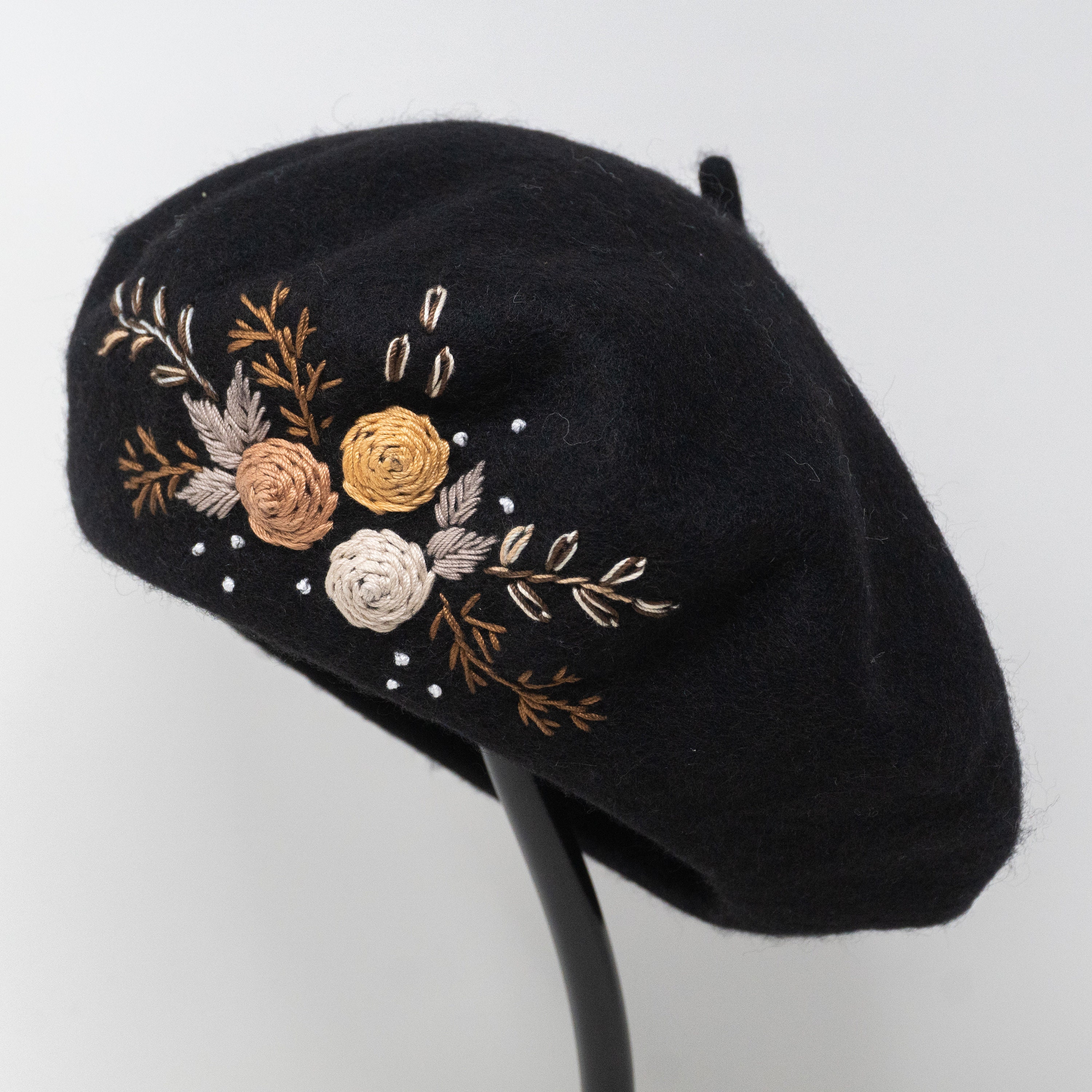 Handmade Hand Embroidered Milky Cream White Beret Wild Mute Pink Rose ...