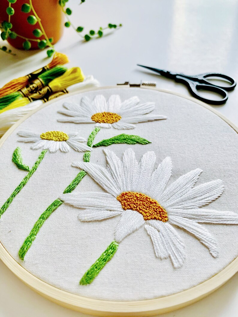 Wild Daisy Embroidery Pattern. Botanical Embroidery PDF | Etsy