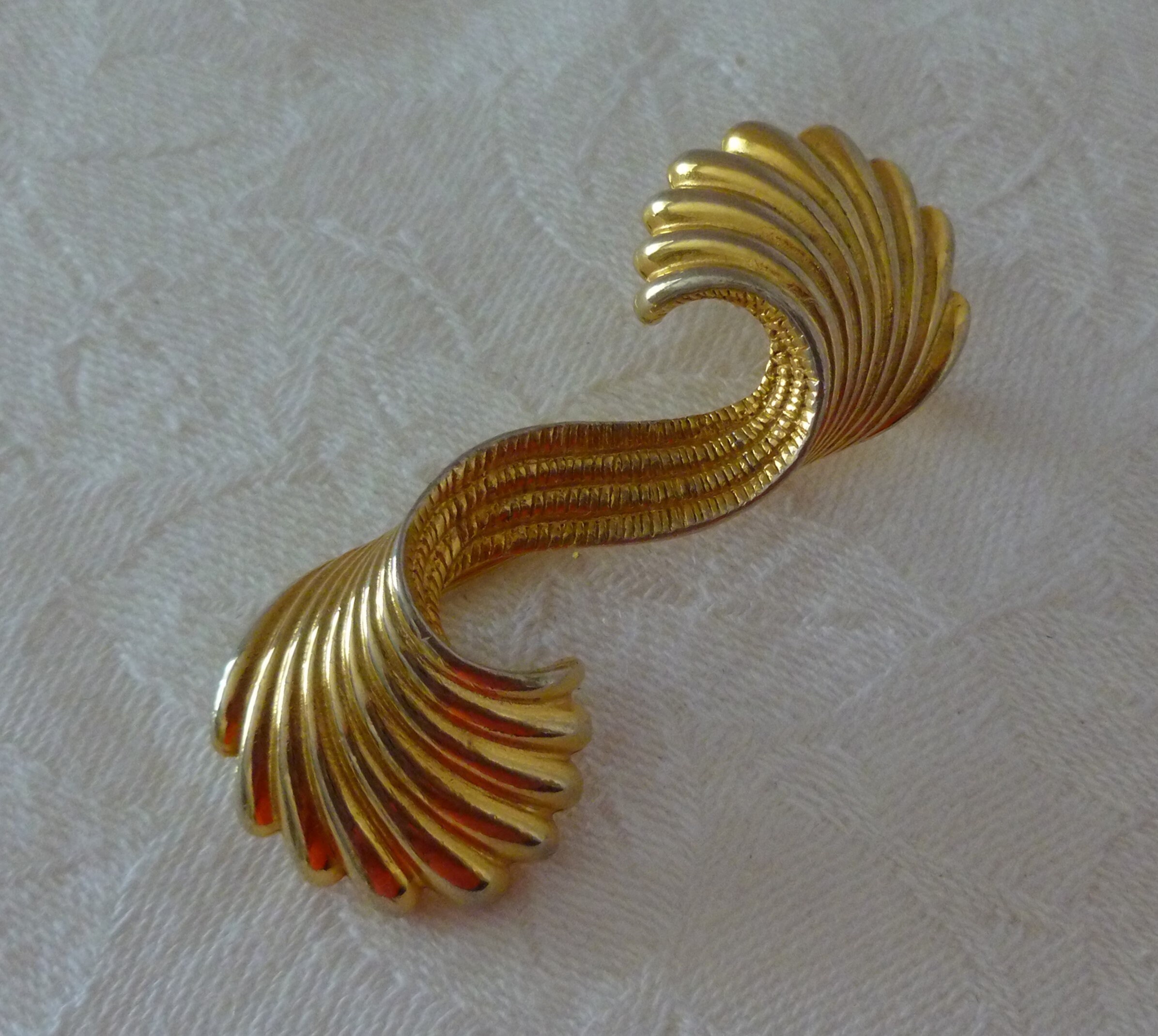 Broche / Pin Vintage Goldtone Twist - Etsy España