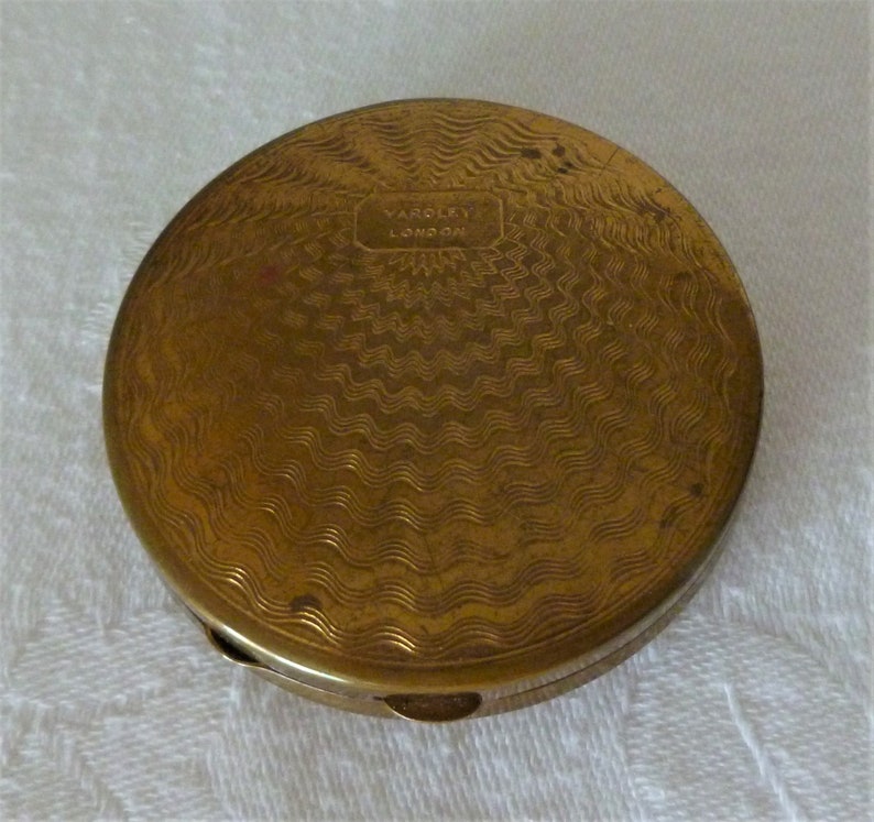 Vintage Yardley Powder Compact With Lavender Seller Picture - Etsy