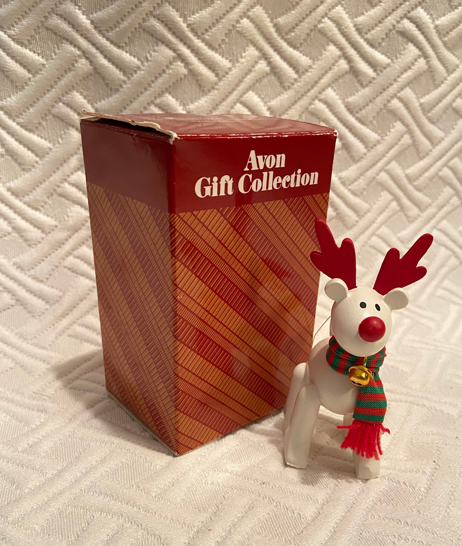 Oh so Vintage 1980 Reindeer Christmas Ornament by Avon - Etsy