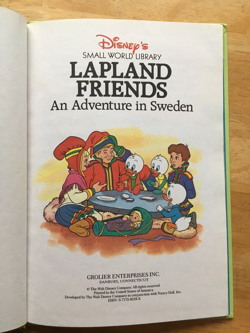 Set of 3 Disney's Small World Library Books hardcover - Etsy