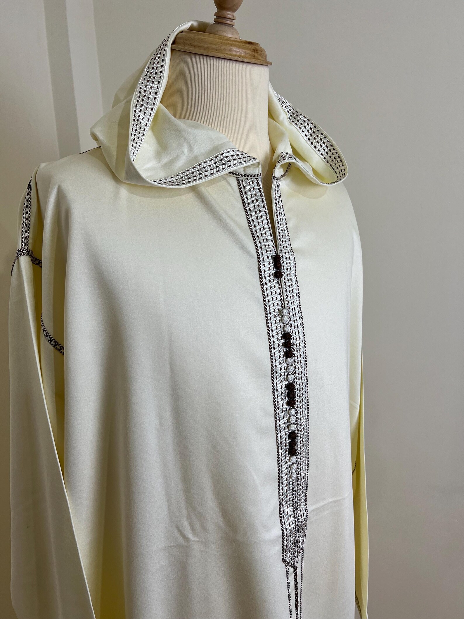 Handmade Linen Hooded Moroccan Kaftan: Men's Wedding Djellaba - Etsy