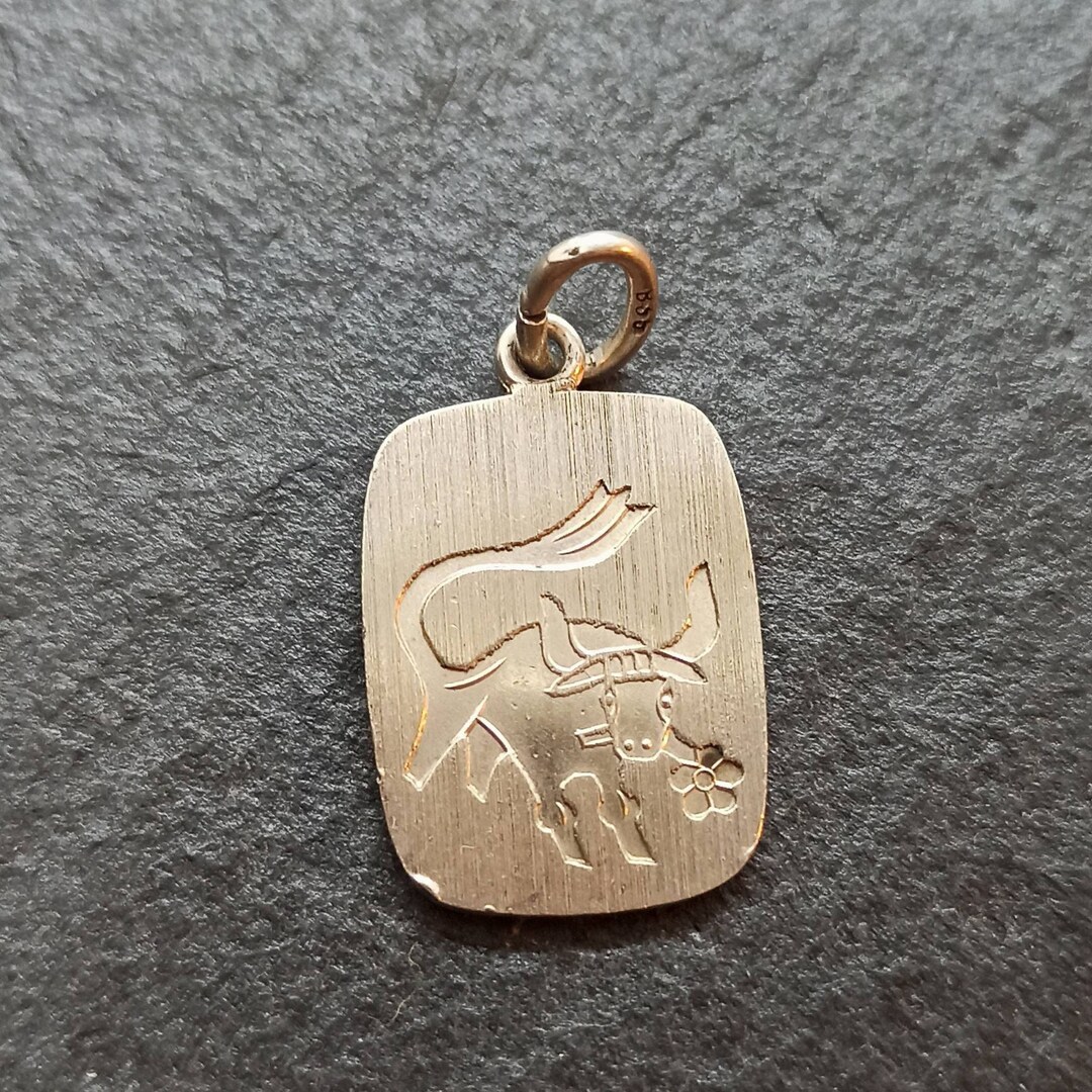 Taurus Necklace Pendant 835 Silver Vintage Gift 23 X 12 Mm Zodiac Sign ...