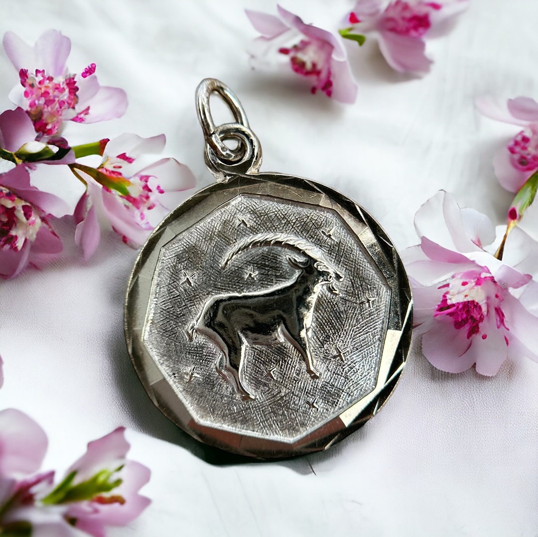Capricorn Necklace Pendant Alpacca Silver Vintage Gift Patina Luxury ...