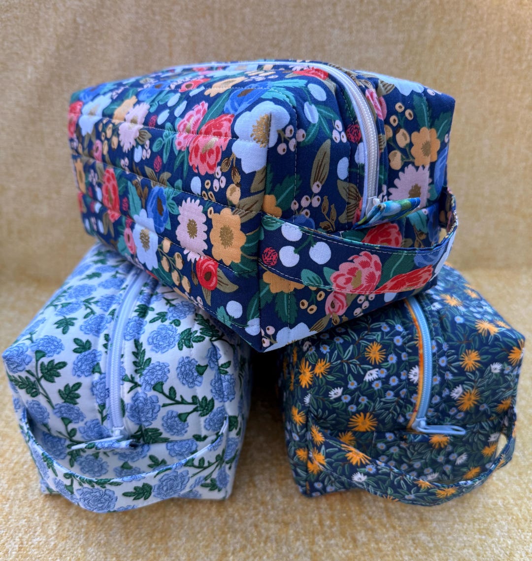 Rifle Paper Co. Boxy Travel Bags, Large and Spacious Quilted Carry-all ...