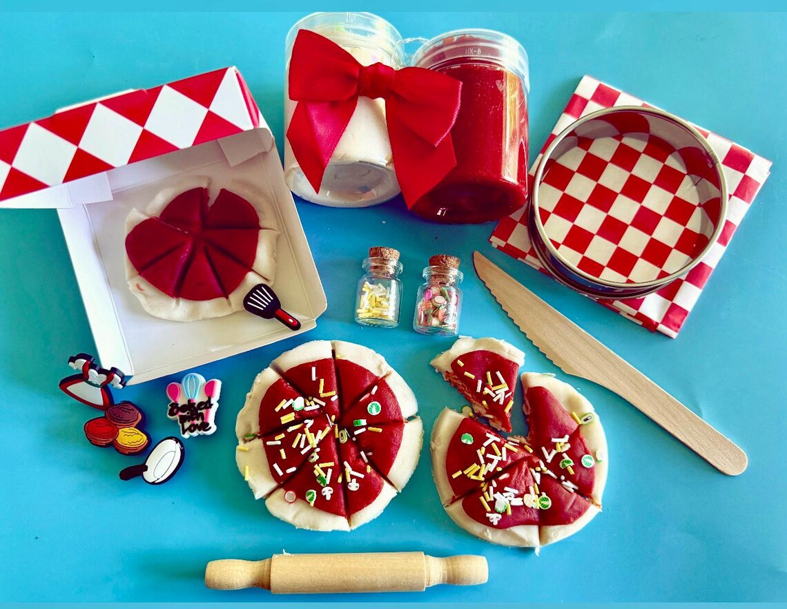 Mini Make a Pizza Play Dough Kit, Playdough Sensory Kit, Gift for Kids ...
