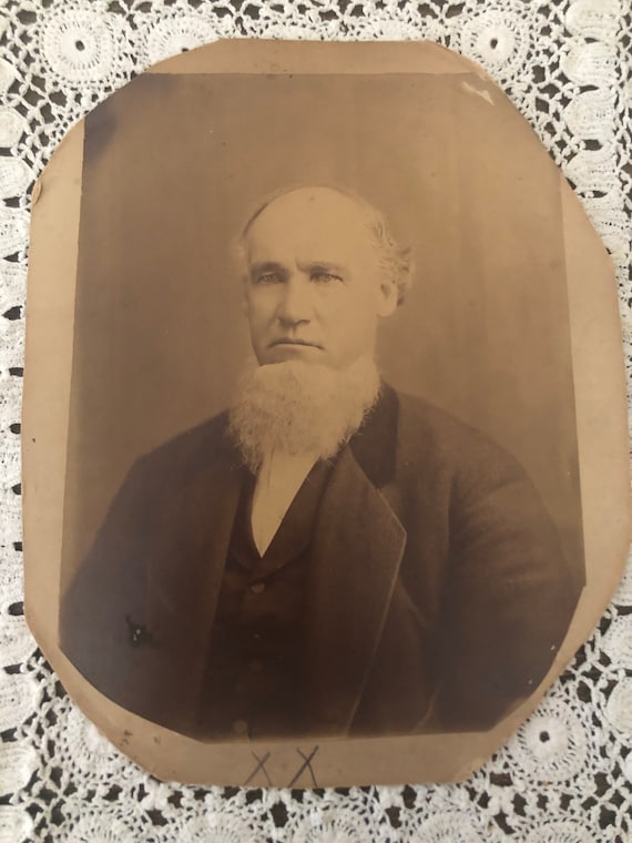 Antique Portrait of a Victorian Man Victorian Photos Antique - Etsy