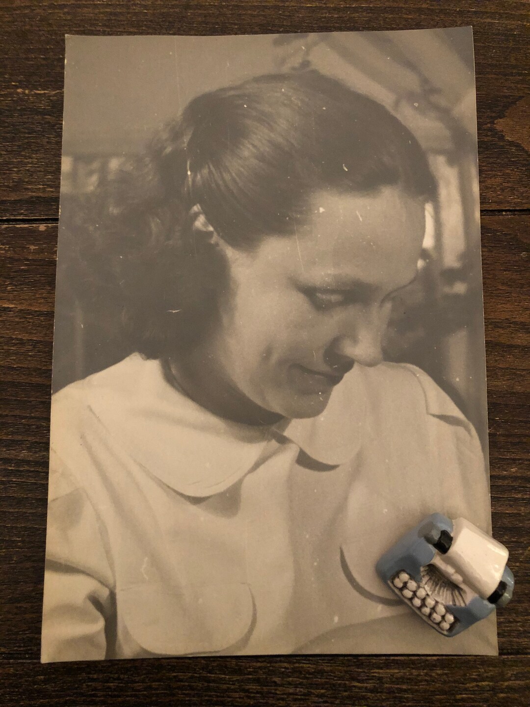 Demure Smile, Vintage Portrait of a Beautiful Woman, Vintage Fashion ...