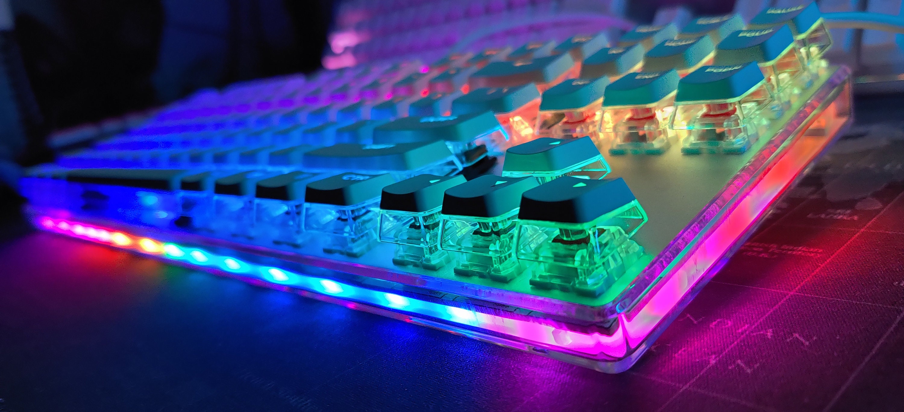 Keyboard Case Skb for sale | Only 2 left at -75%