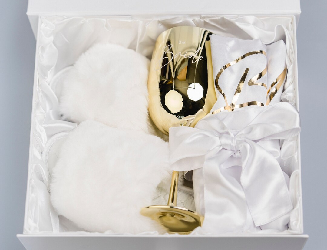 The Bride Gift Box Dressing Gown, White Plush Slippers & a Champagne ...