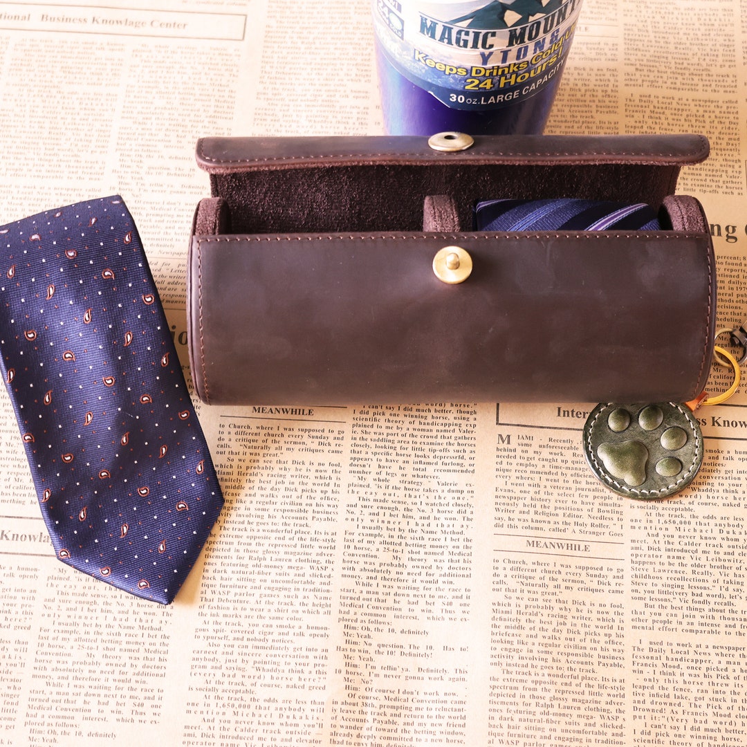 Personalized Leather Tie Case Cowhide Tie Organizer Travel Tie Case ...