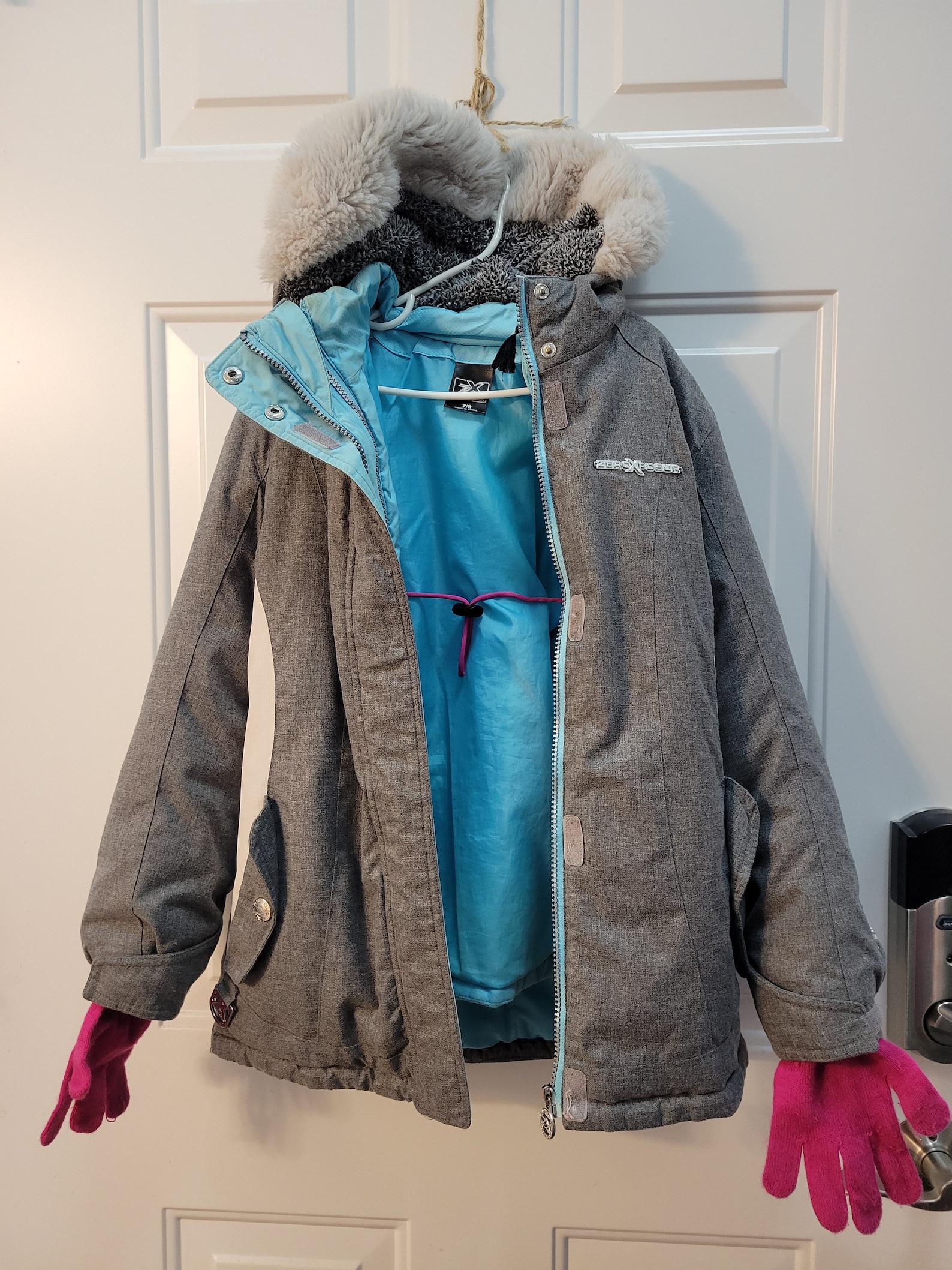 Adjustable Mitten Mates Choose Cord Color and Length to Best Fit Child ...