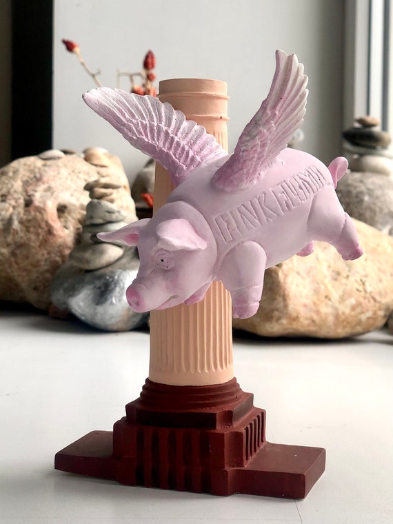 Pink Floyd Pig an inflatable pig figure one of the symbols | Etsy