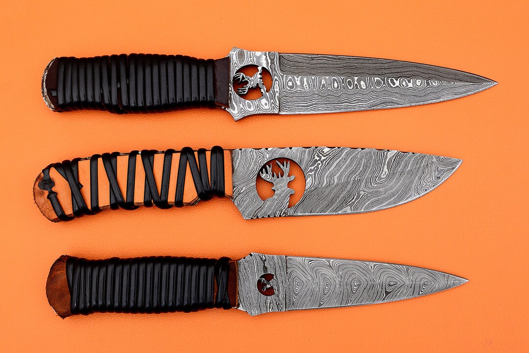 Handmade Wire Cut Damascus Steel Hunting Knives With Leather - Etsy