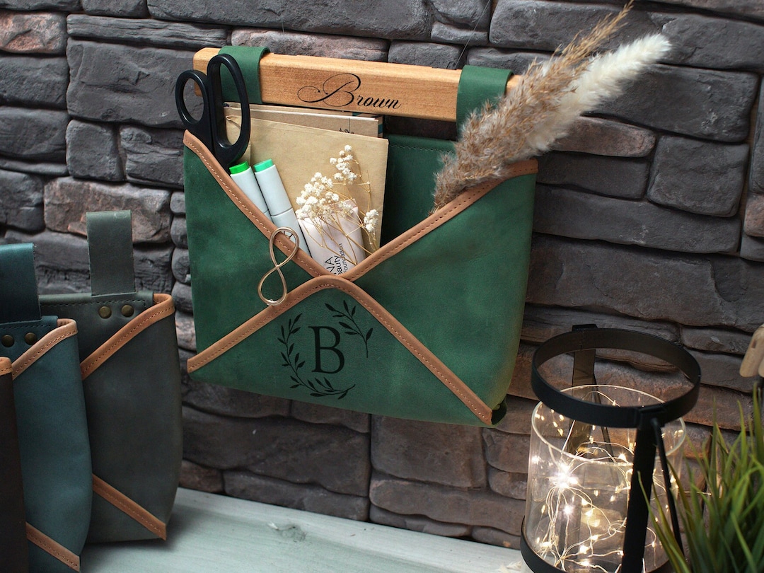 Personalized Wall Restaurant Menu Holder, Housewarming Leather Wall ...