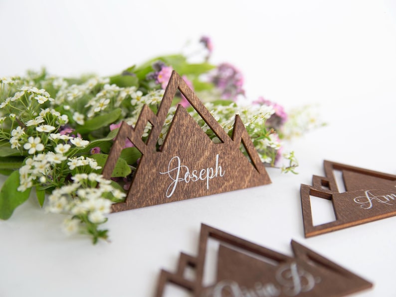 Personalized Mountain Wood Place Cards: Rustic Wedding Name Tags - Etsy