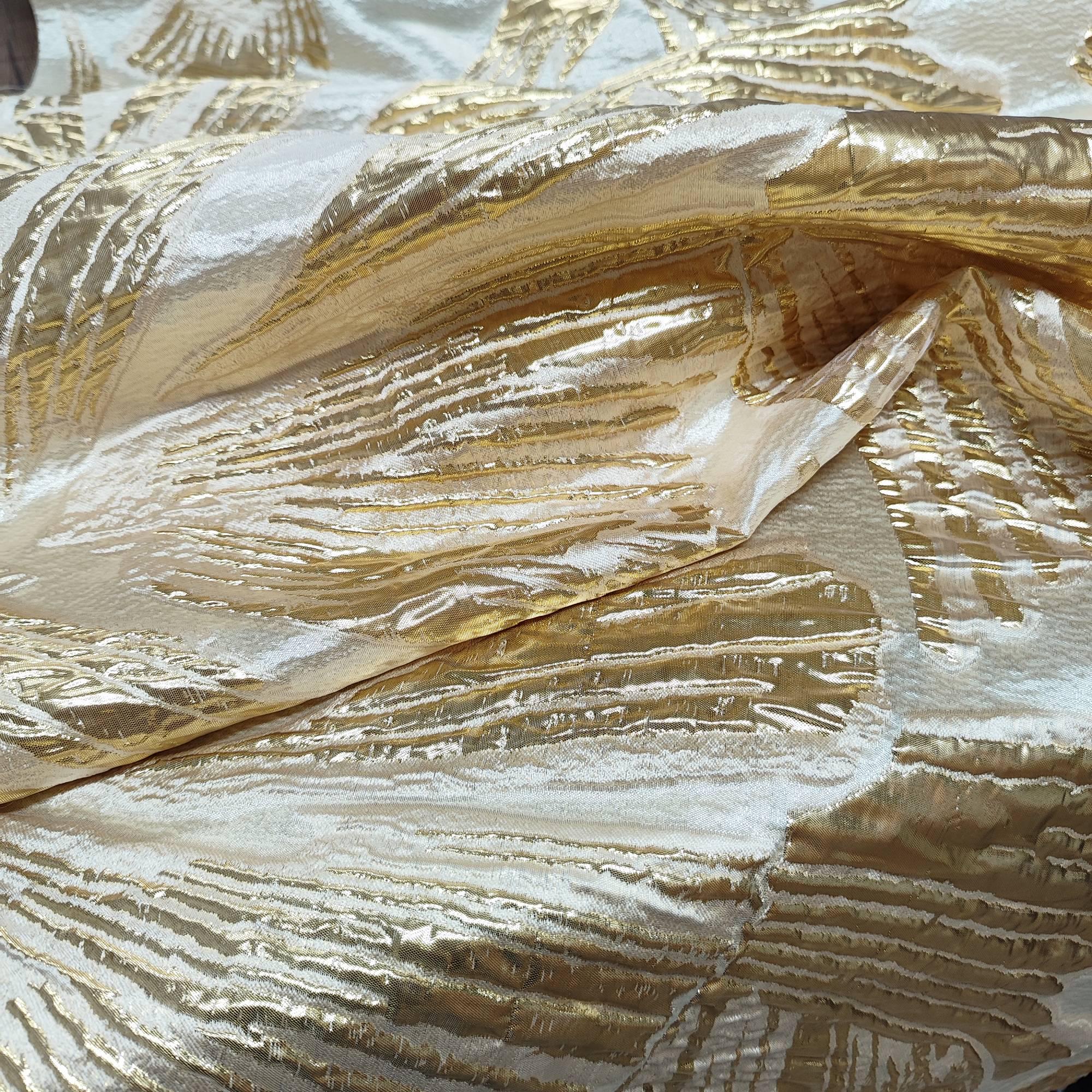 Gold Bright Jacquard Fabric, 3D Embossed Texture Fabrics, Gilt Brocade ...