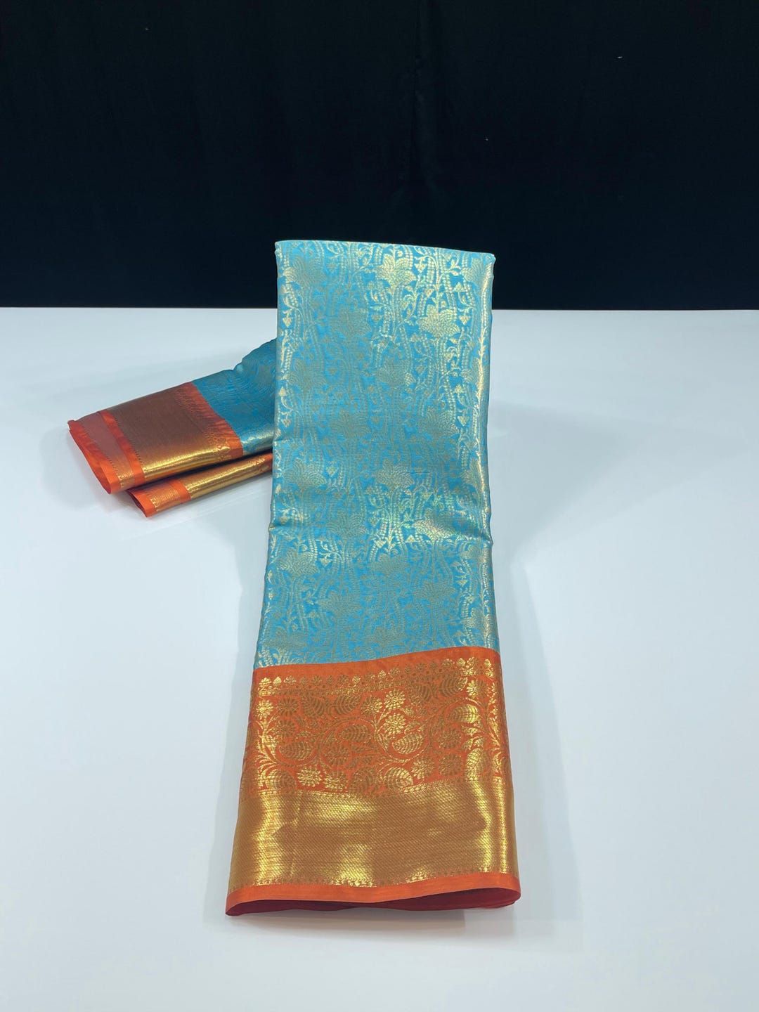 Kanchi Pattu Saree With Sea Blue Color With Orange Contrast Border,self ...