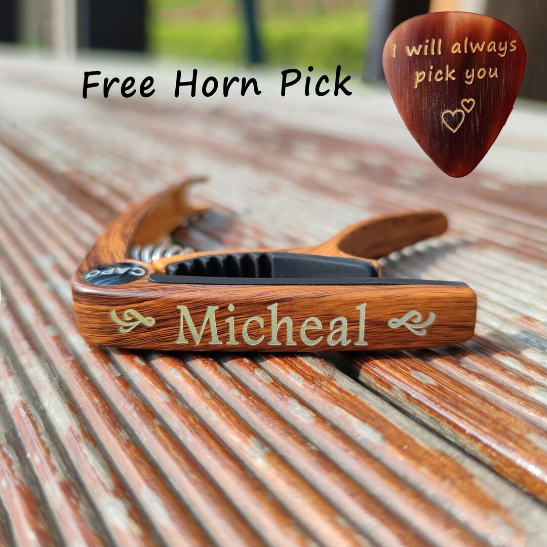 Personalised Wood Grain Guitar Capo & Horn Pick Set, Engraved Picks ...