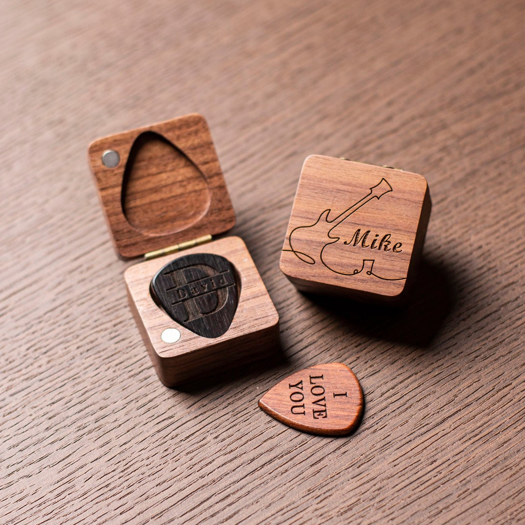 Personalized Engrave Guitar Pick Case, Custom Picks Plectrum Holder ...