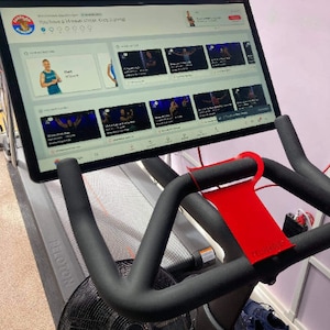 Peloton Phone / Tablet Mount / Tray Compatible With Original or Pelo ...