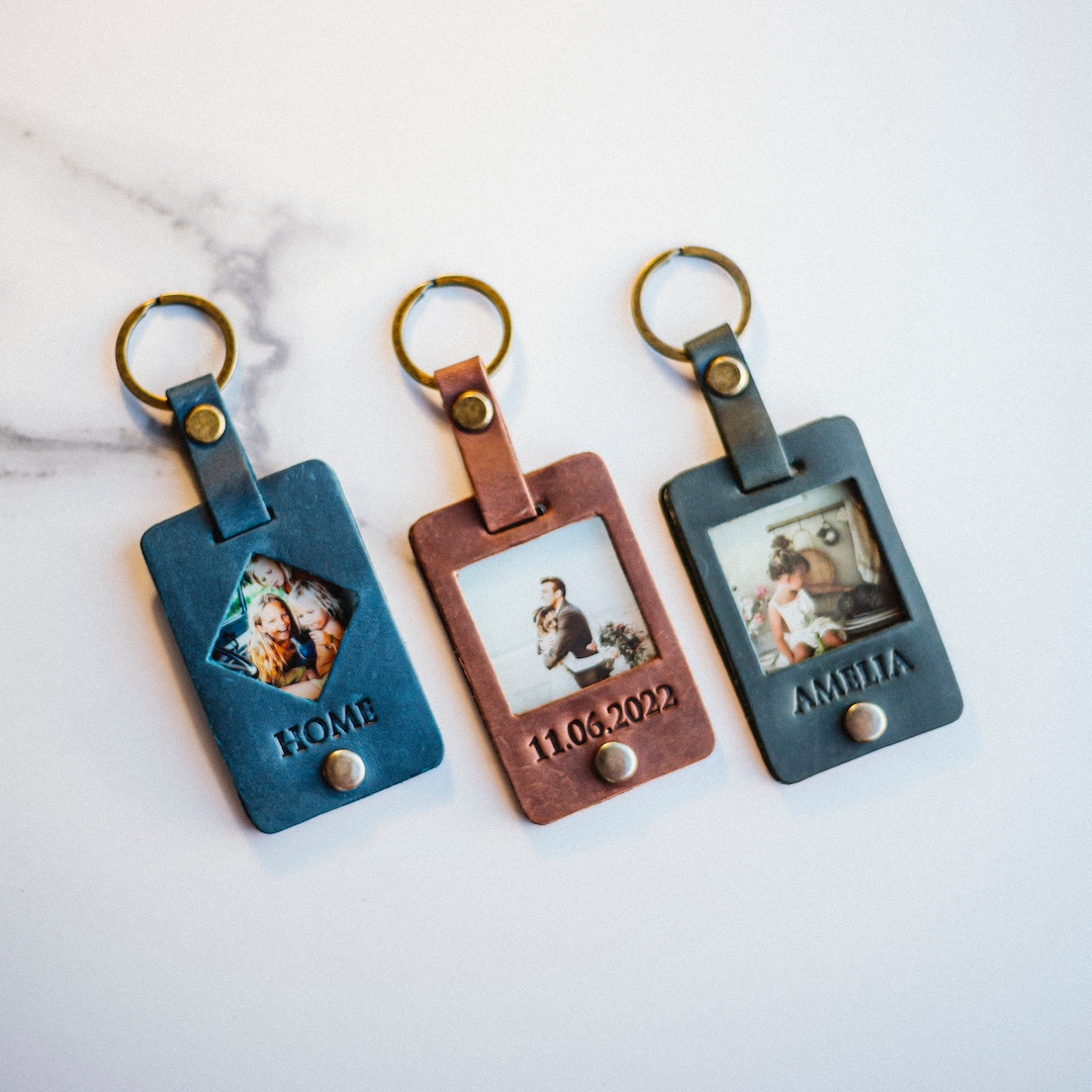 Personalised Photo Keyring in Leather Case + Initials, Picture Keychain ...
