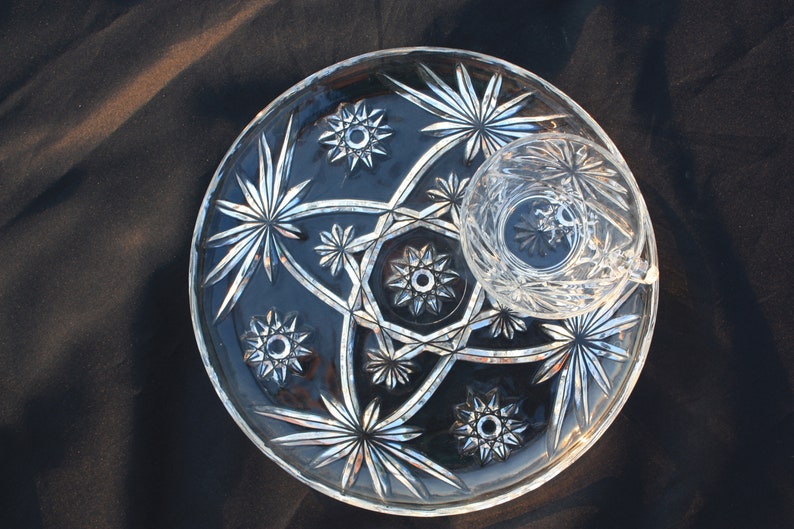 Vintage Anchor Hocking Snack Set, Star & Fan Design - Etsy