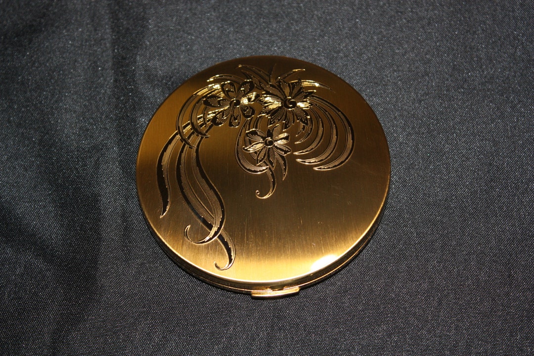 Vintage Elgin American Powder Compact - Etsy