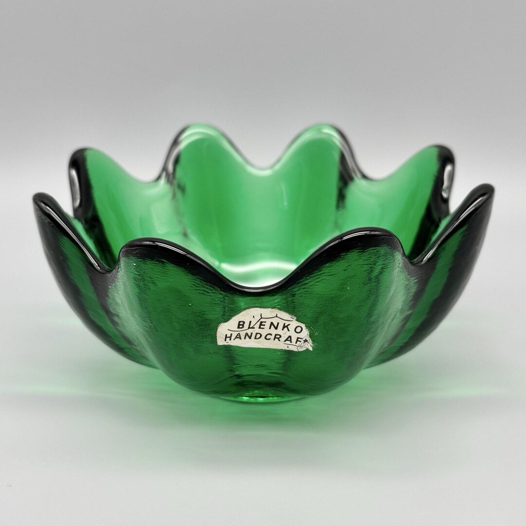 Blenko Glass Emerald Green 8 Petal Lotus Bowl Flower Nut Dish 5.5" Orig ...