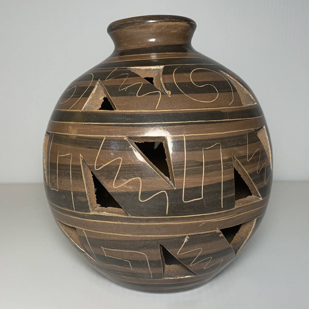 Vintage Native American Style Pottery Reticulated Etched & Painted ...