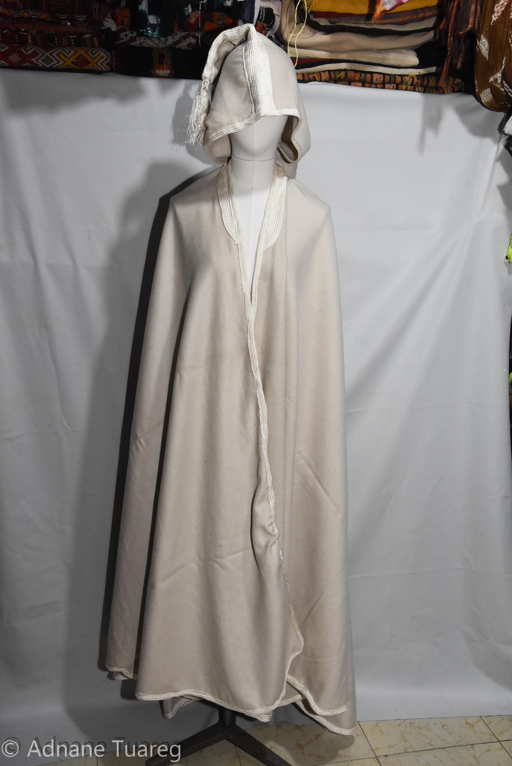 Berber Burnous Cape: Moroccan Wool Winter Coat - Etsy