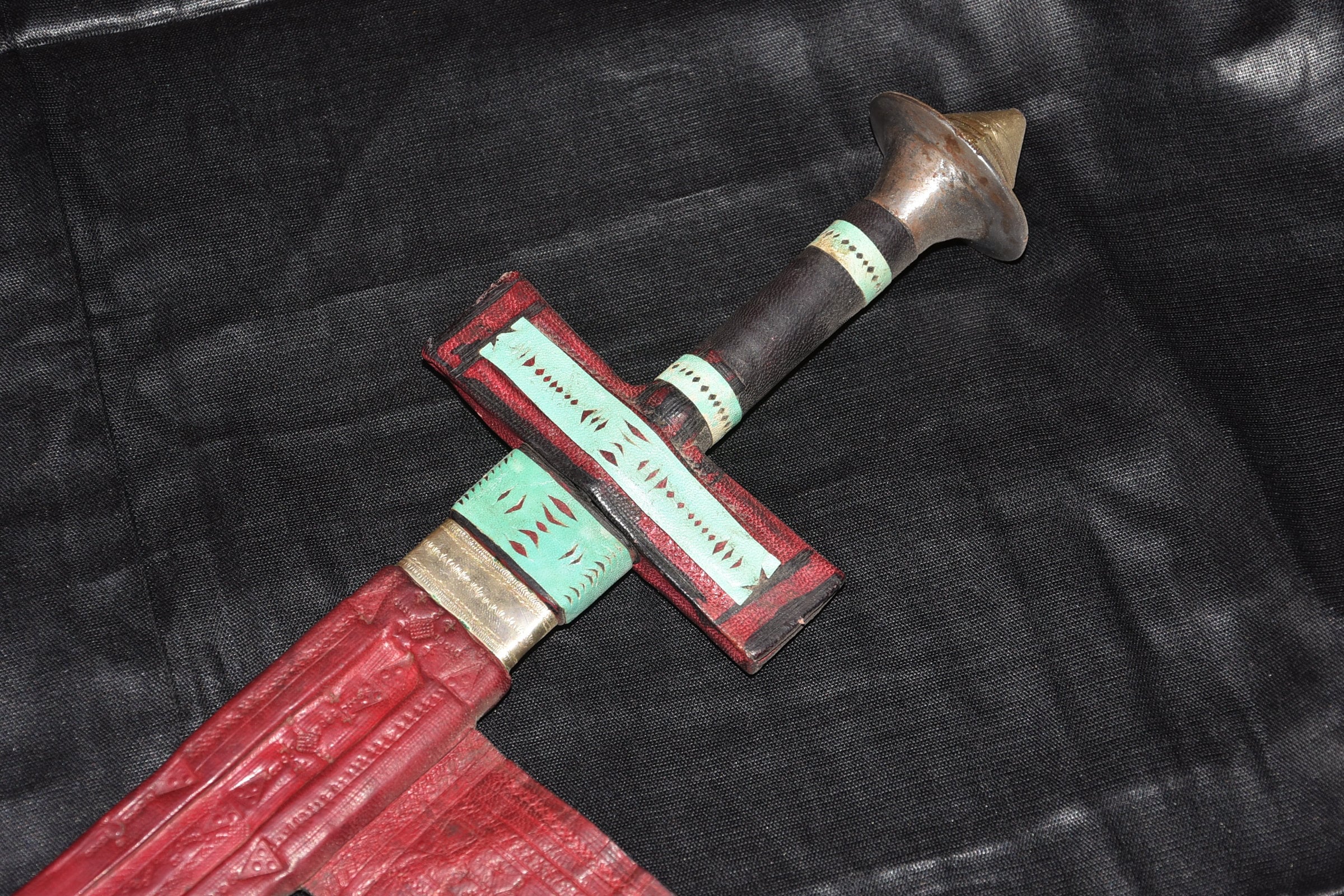 Tuareg Sword and Scabbard , Takouba Swords of the Saharan Tuareg - Etsy